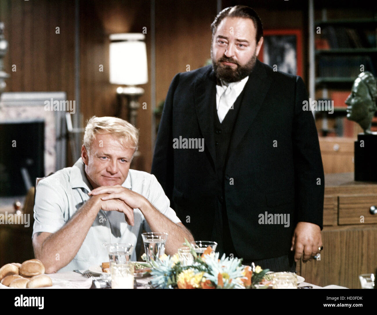FAMILY AFFAIR, Brian Keith, Sebastian Cabot, 1966-71 Stock Photo - Alamy