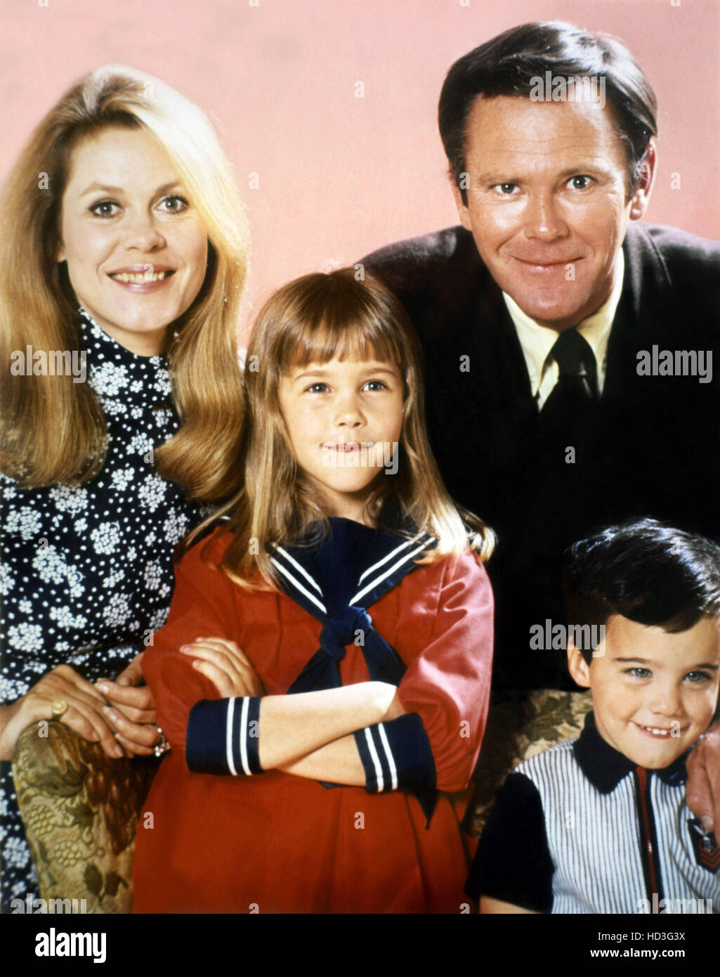BEWITCHED, Elizabeth Montgomery, Dick Sargent, Erin Murphy, David ...