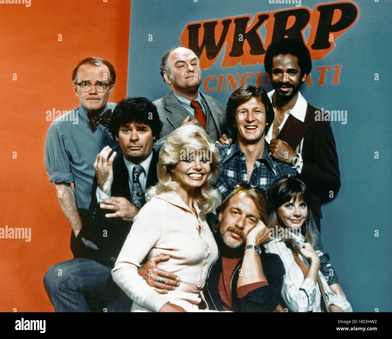 WKRP IN CINCINNATI, (back row, from left): Richard Sanders, Gordon Jump, Tim Reid, (middle ...