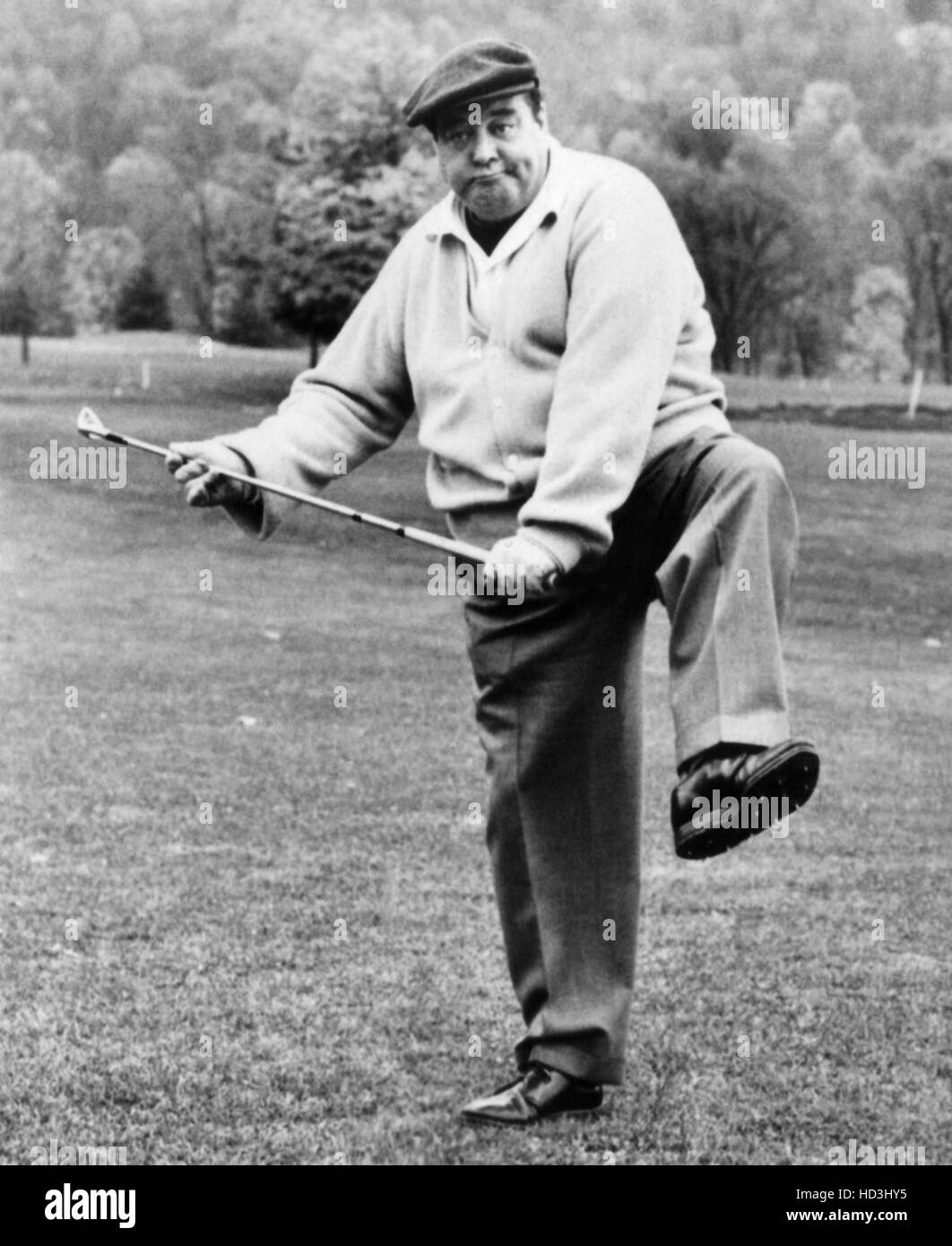 THE CBS SPORTS SPECTACULAR, Jackie Gleason, 'Jackie Gleason With Putter ...