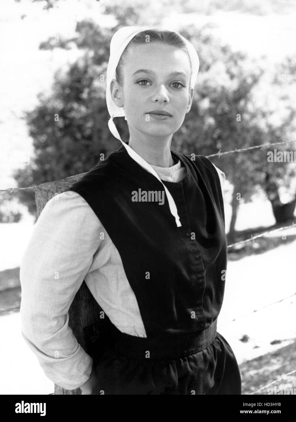 AARON'S WAY, Samantha Mathis, 1988, © Lorimar Television / Courtesy ...