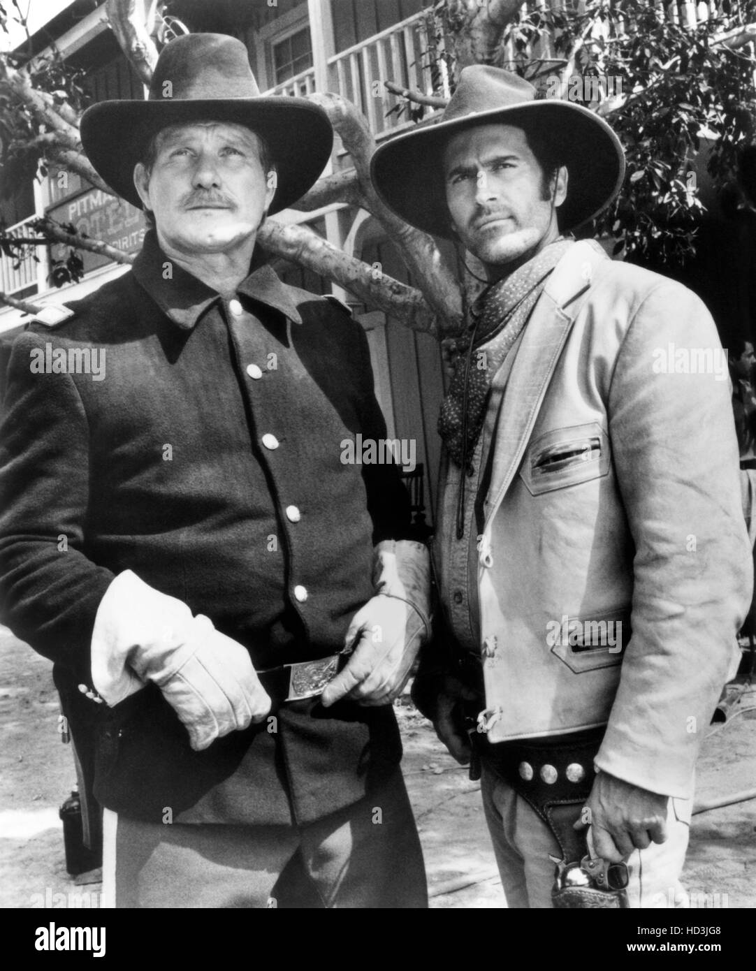 THE ADVENTURES OF BRISCO COUNTY JR., (from left): Terry Bradshaw, Bruce ...