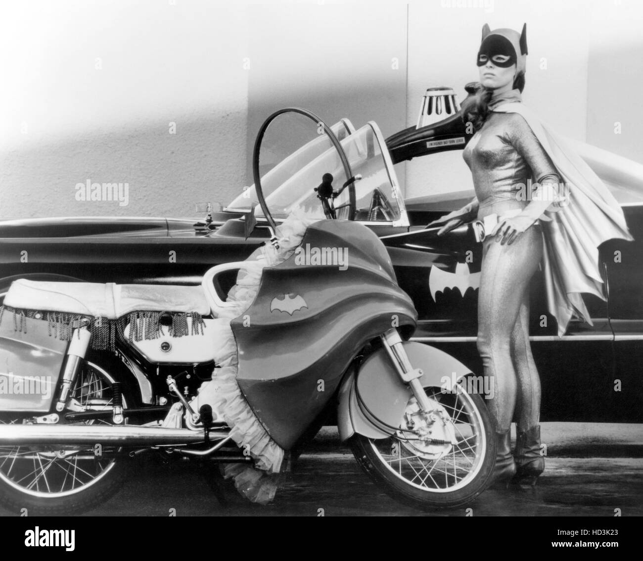 Yvonne craig batgirl batman High Resolution Stock Photography and ...
