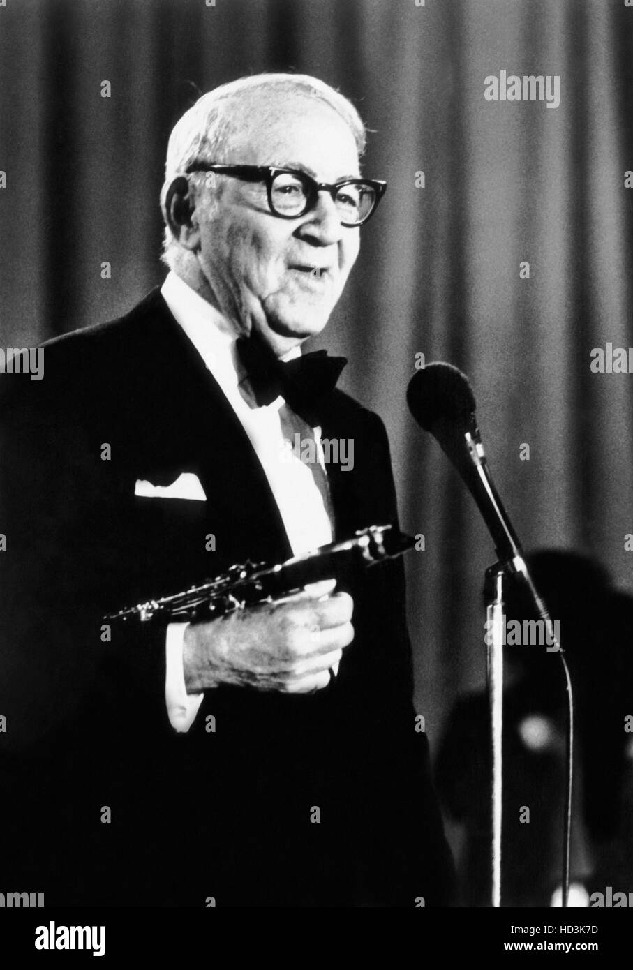 BENNY GOODMAN: LET'S DANCE - A MUSICAL TRIBUTE, Benny Goodman, 1986 ...
