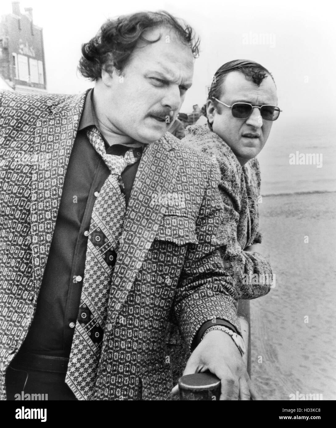 BEVERLY HILLS BUNTZ, (from left): Dennis Franz, Peter Jurasik, 1987-88 ...