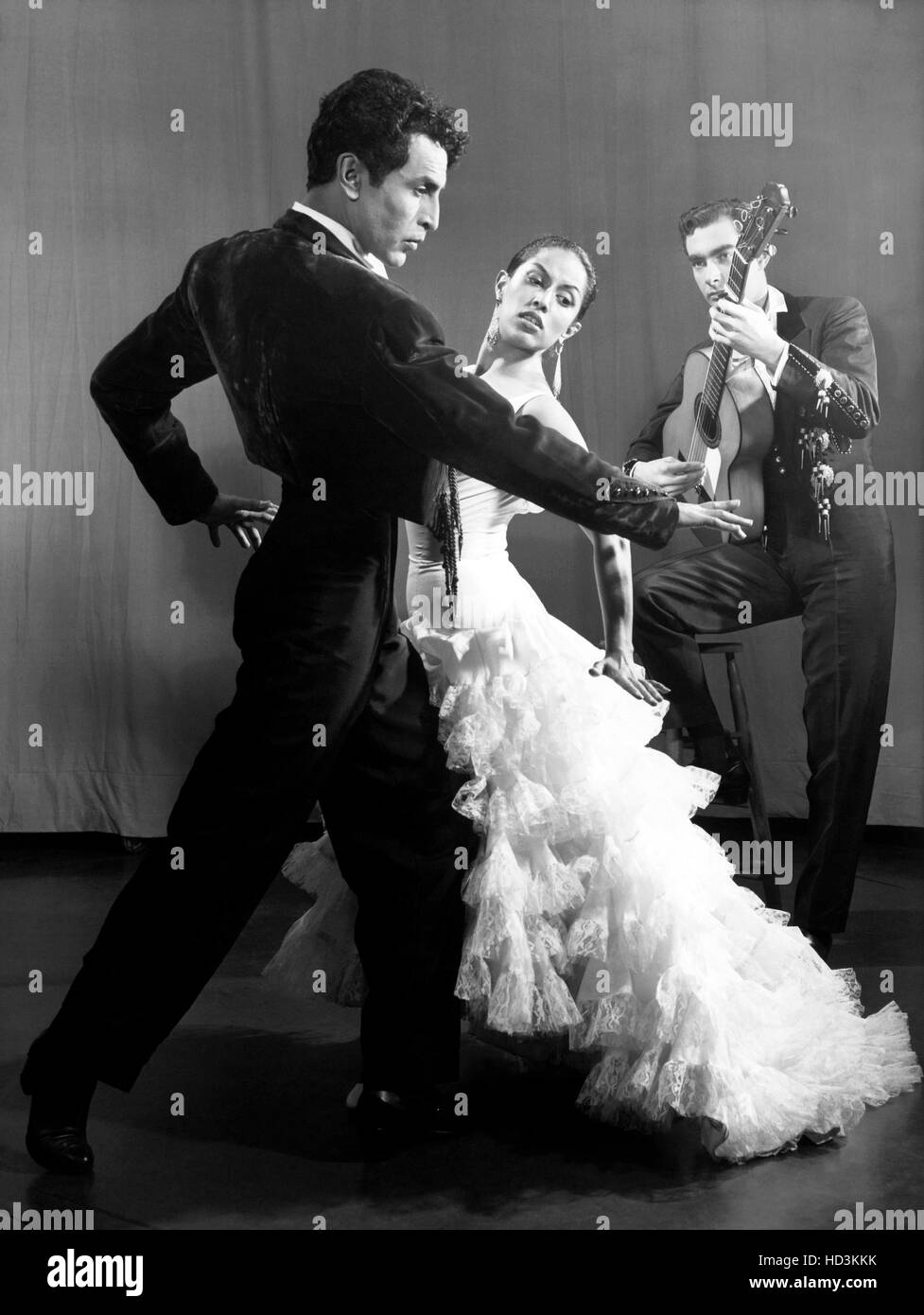 THE BELL TELEPHONE HOUR, from left: Roberto Ximenez, Lupe Soler, Juan ...