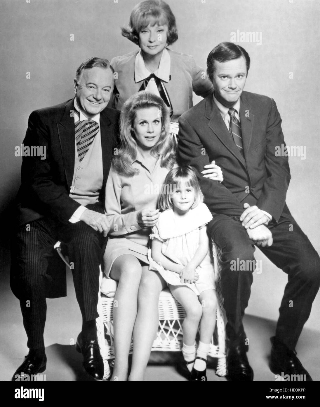 BEWITCHED, Maurice Evans, Agnes Moorehead, Elizabeth Montgomery, Erin ...