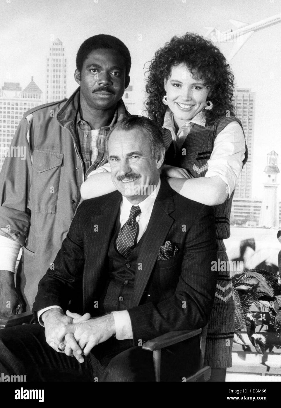 BUFFALO BILL, Charlie Robinson, Dabney Coleman, Geena Davis, (Season 2 ...