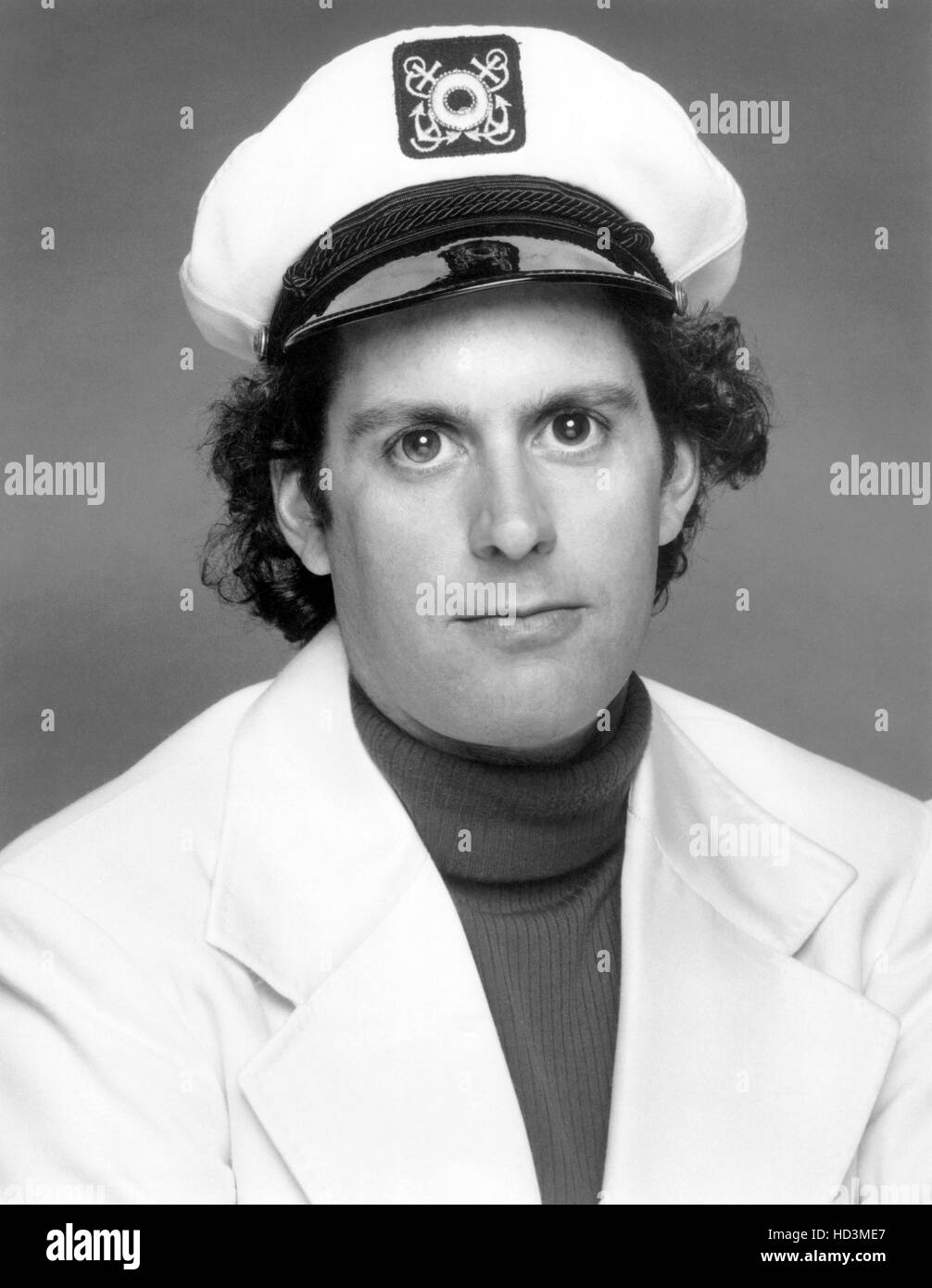THE CAPTAIN AND TENNILLE, Daryl Dragon, (1976), 1976-77 Stock Photo - Alamy
