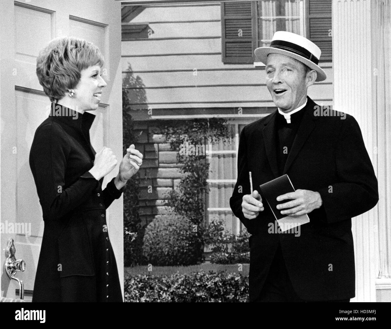 Carol Burnett Show Carol Burnett Bing Crosby 1967 79 Stock Photo Alamy