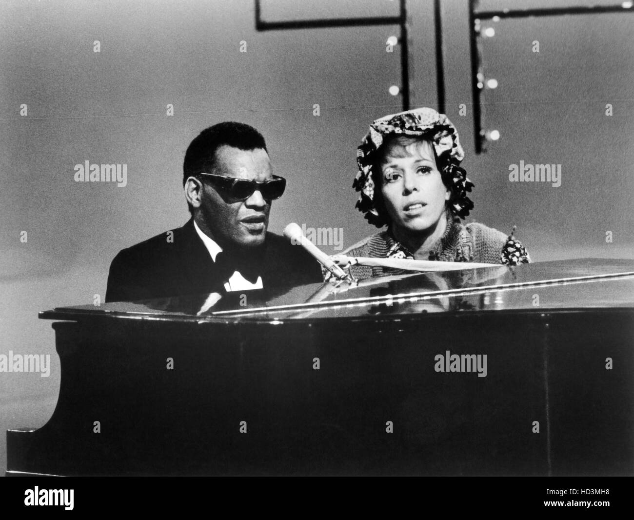 THE CAROL BURNETT SHOW, Ray Charles, Carol Burnett, (Season 6, Episode ...