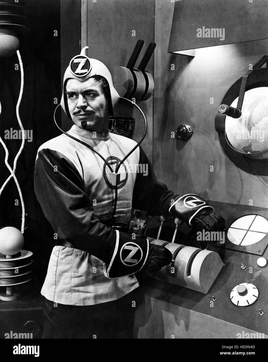 CAPTAIN Z-RO, Roy Steffins, TV Series, 1955 Stock Photo - Alamy