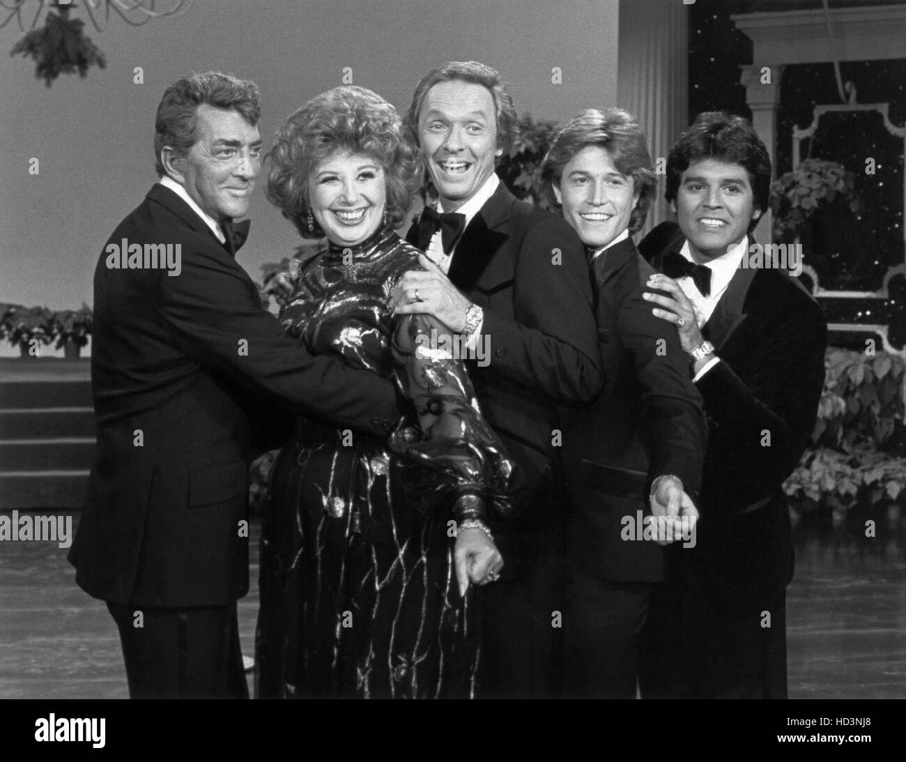 DEAN MARTIN CHRISTMAS SPECIAL 1980, from left: Dean Martin, Beverly ...