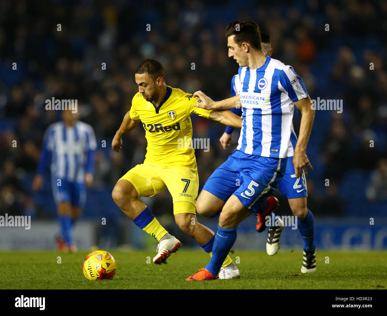 Leeds United's Kemar Roofe (left) and Brighton and Hove Albion's Lewis ...