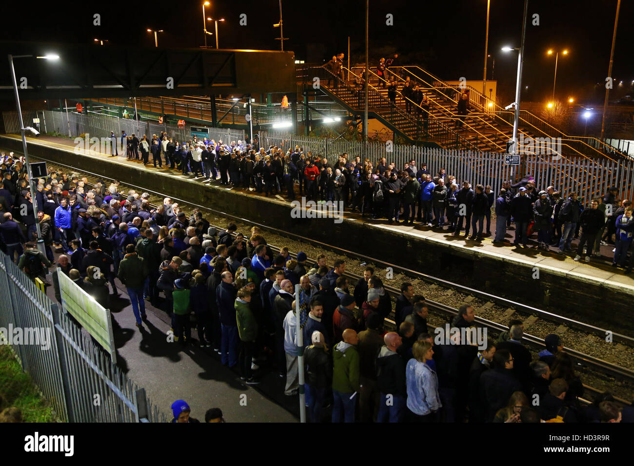 Hove trains hi-res stock photography and images - Alamy