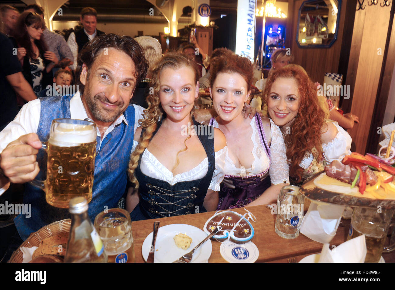 Madlen kaniuth hi-res stock photography and images - Alamy