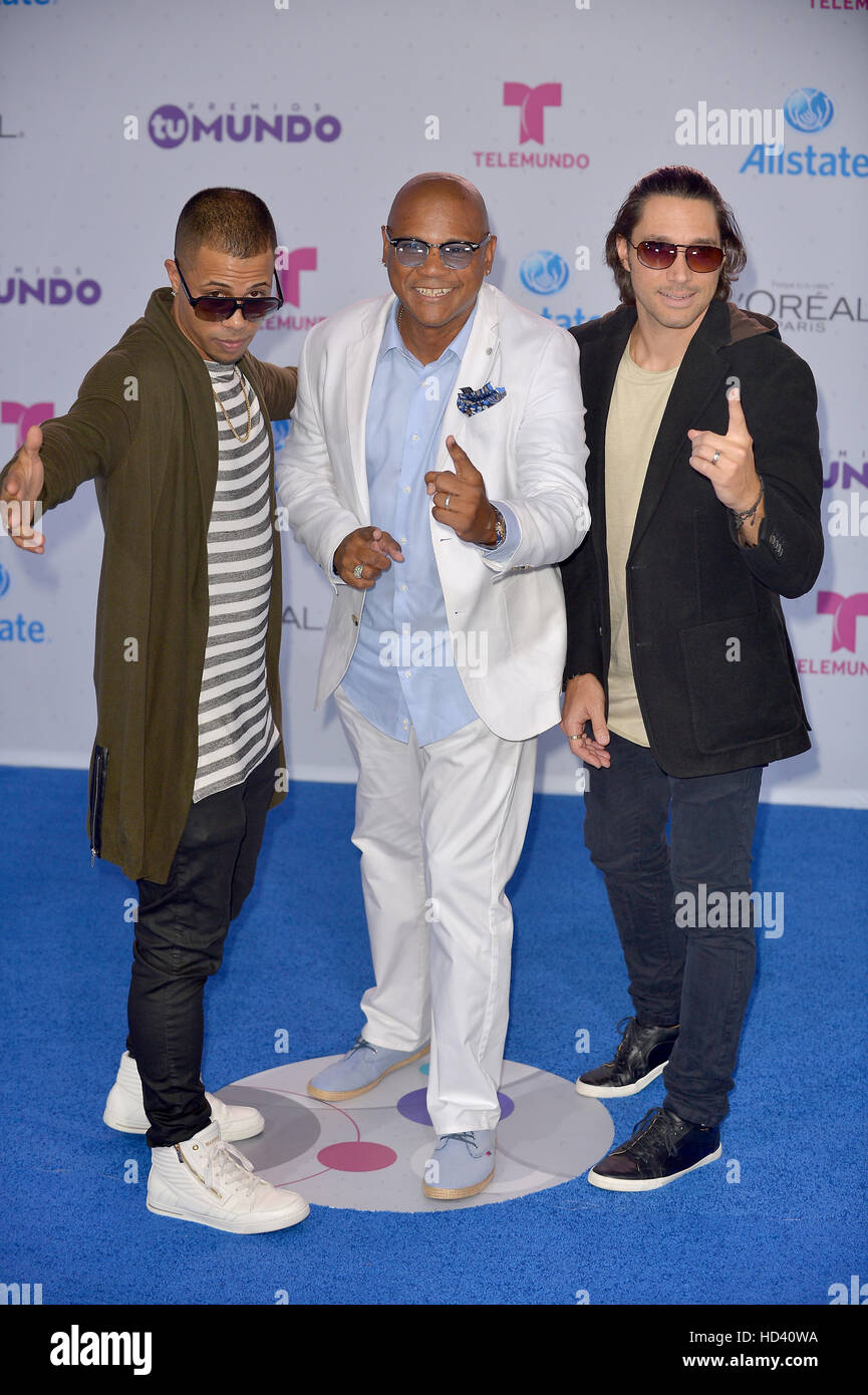 Telemundo's Premios Tu Mundo 'Your World' Awards - Arrivals Featuring ...