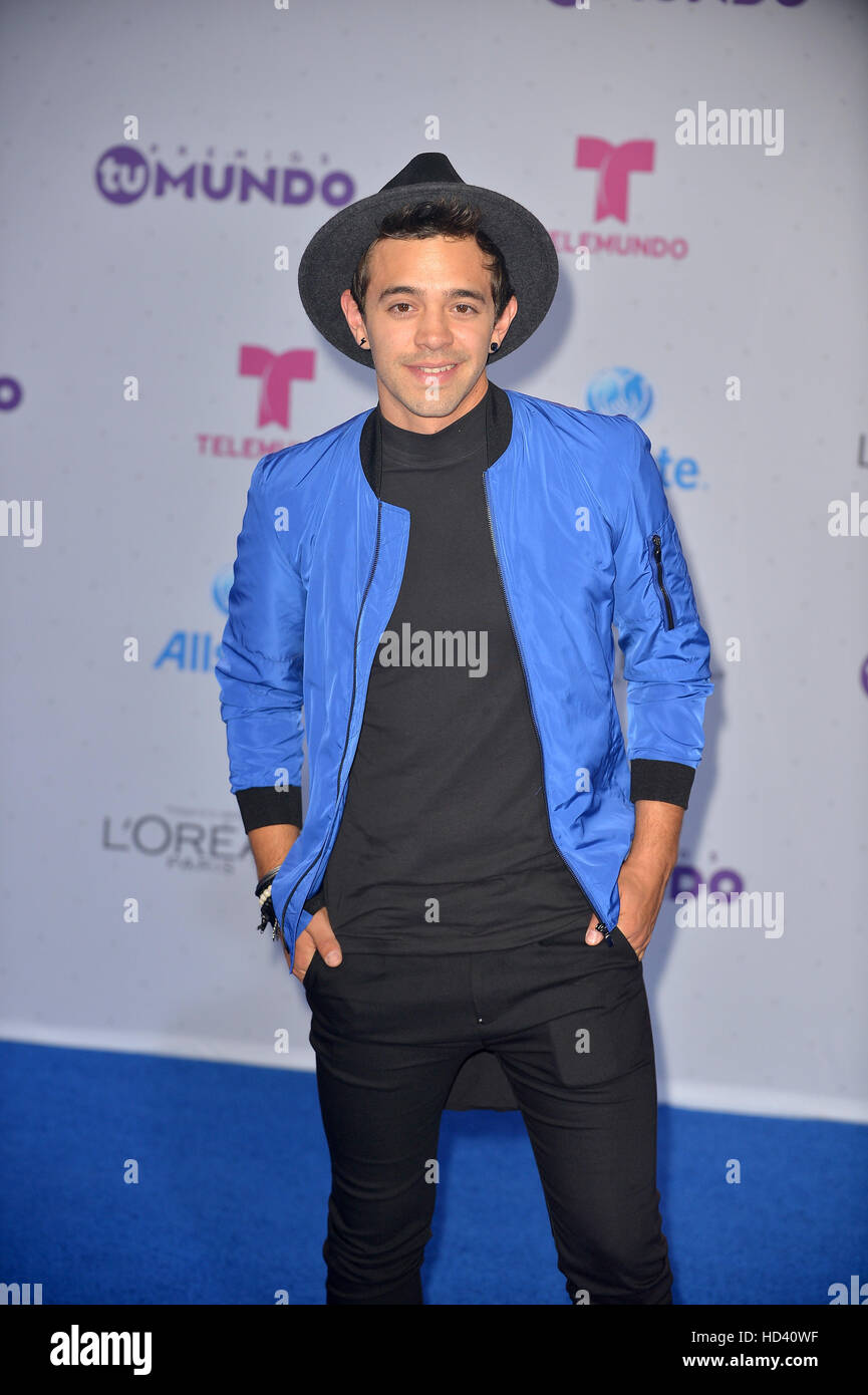 Telemundo's Premios Tu Mundo 'Your World' Awards - Arrivals Featuring ...