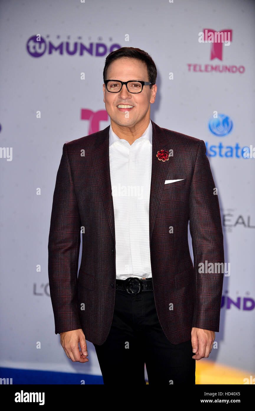 Telemundo's Premios Tu Mundo 'Your World' Awards - Arrivals Featuring ...