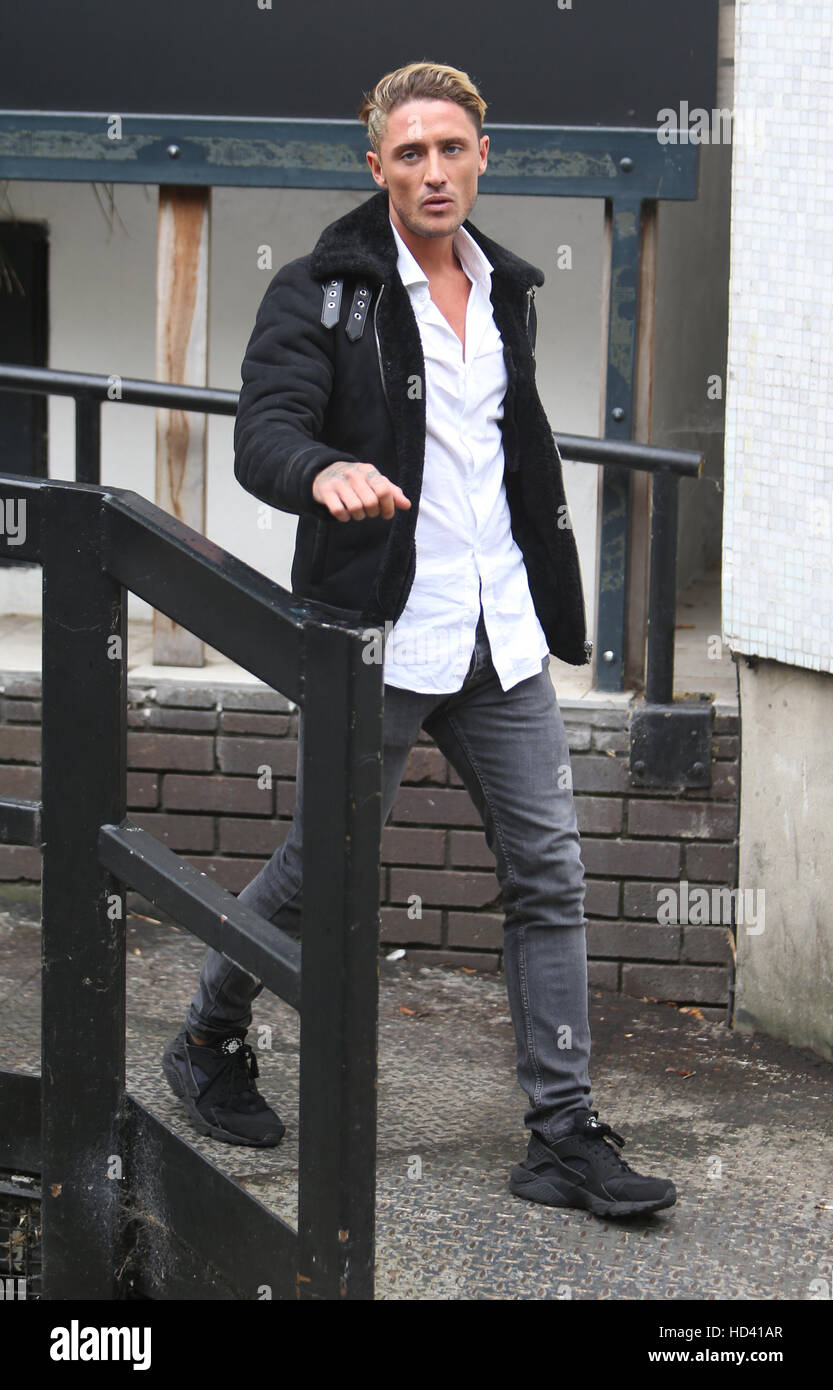 Stephen Bear outside ITV Studios Featuring: Stephen Bear Where: London ...