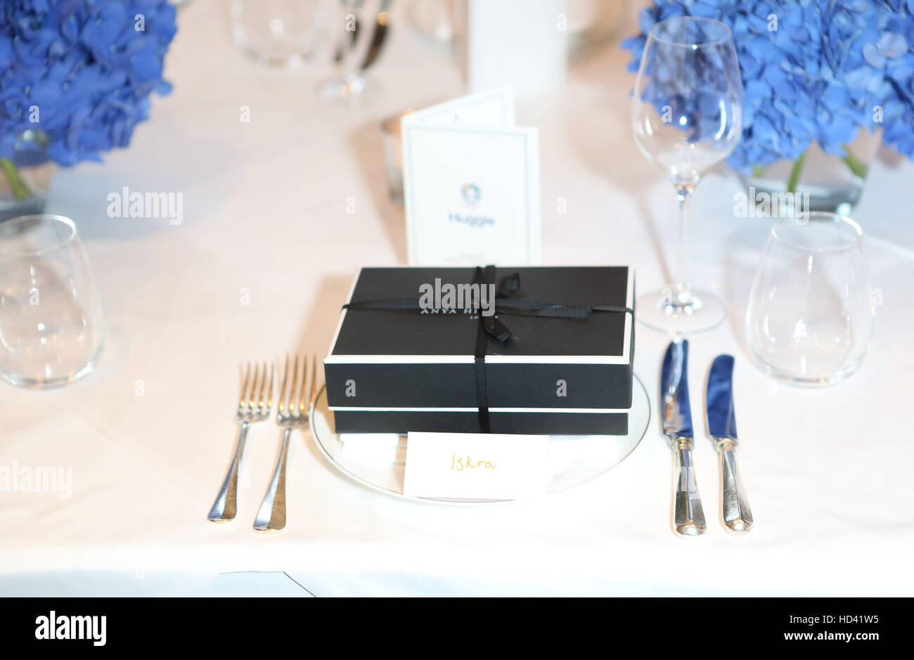 Huggle App Dinner Model, Iskra Lawrence was a VIP guest at the Huggle ...