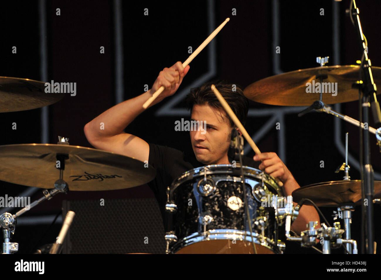 Terry Sterling of Lit as the band performing as part of the Summerland ...