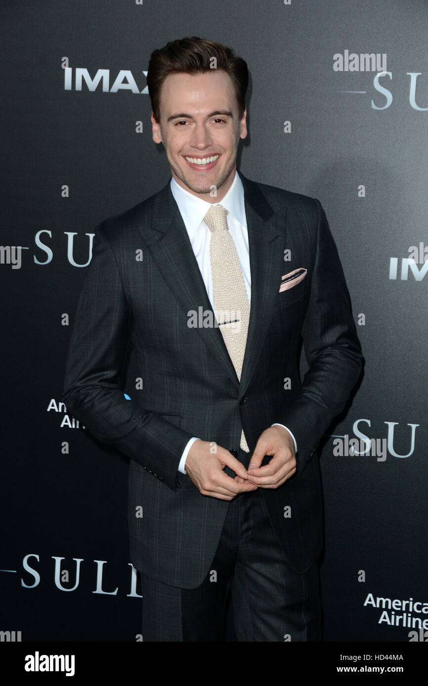 New York Premiere of 'Sully' - Red Carpet Arrivals Featuring: Erich ...