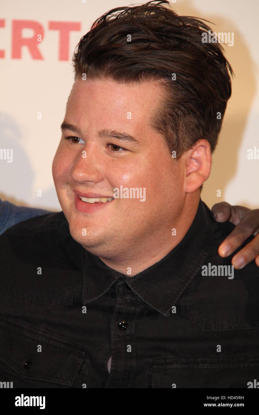 Movie Premiere 'Maennertag' at CINENOVA in Cologne Featuring: Chris ...