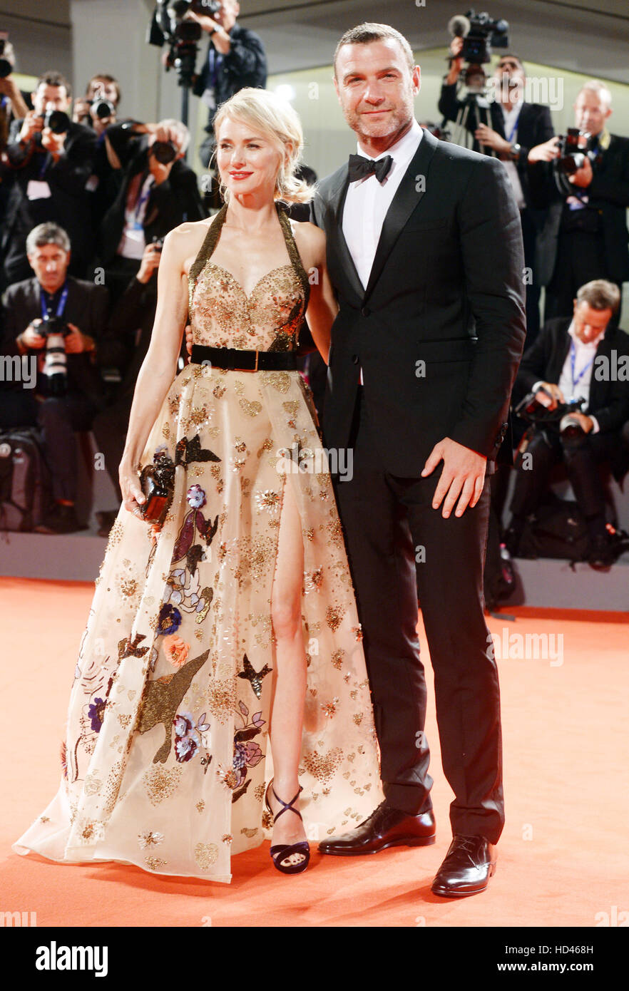 The bleeder premiere hi-res stock photography and images - Alamy