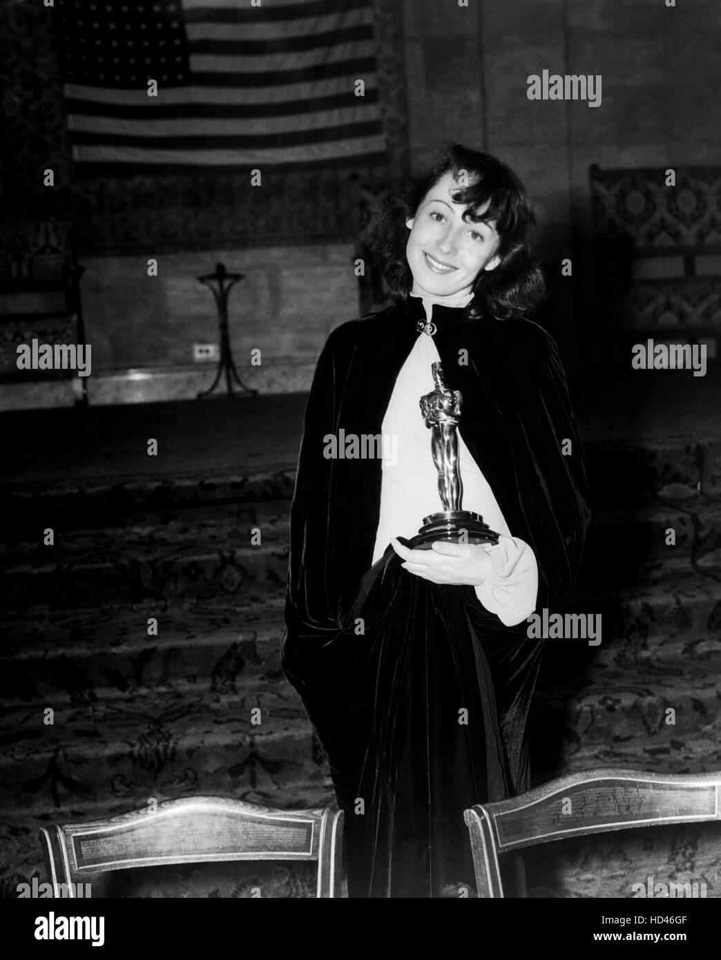 1937: LUISE RAINER with her second consecutive Oscar [Best Actress, The ...