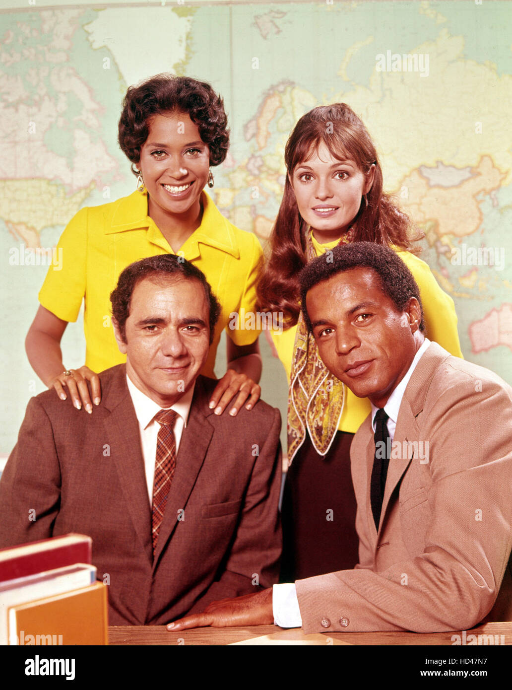 ROOM 222, Denise Nicholas, Michael Constantine, Karen Valentine, Lloyd ...