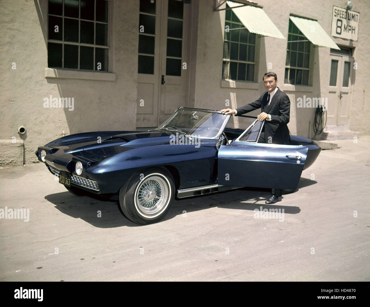 T.H.E. CAT, Robert Loggia, 1966-67 Stock Photo - Alamy