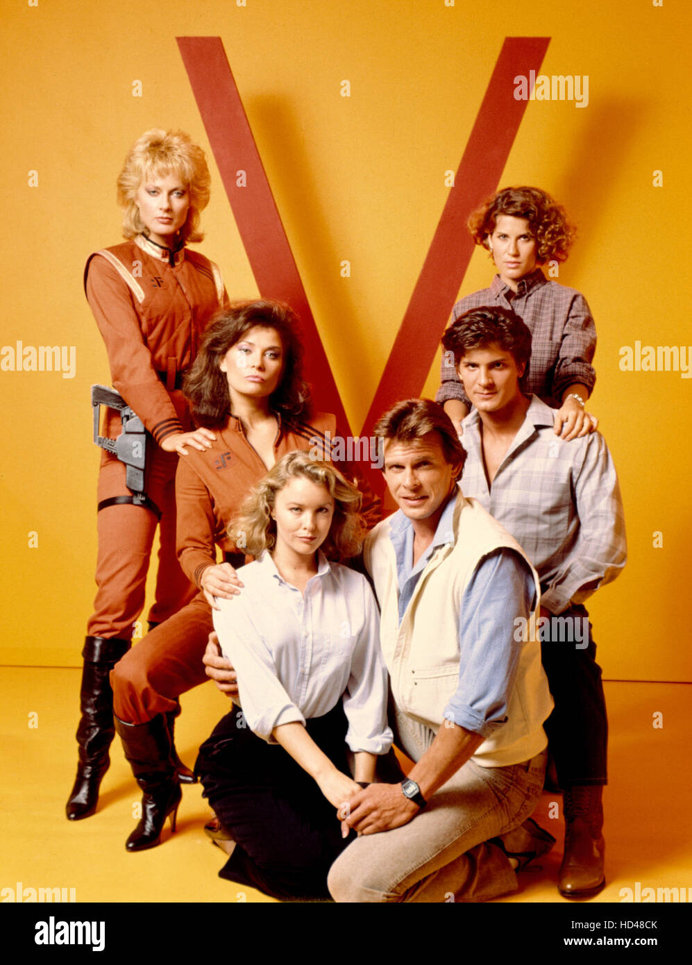 V: THE SERIES, June Chadwick, Jane Badler, Faye Grant, Marc Singer ...