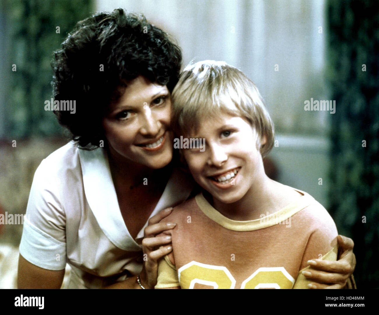 ALICE, Linda Lavin, Philip McKeon, (Season 1), 1976-85 Stock Photo - Alamy