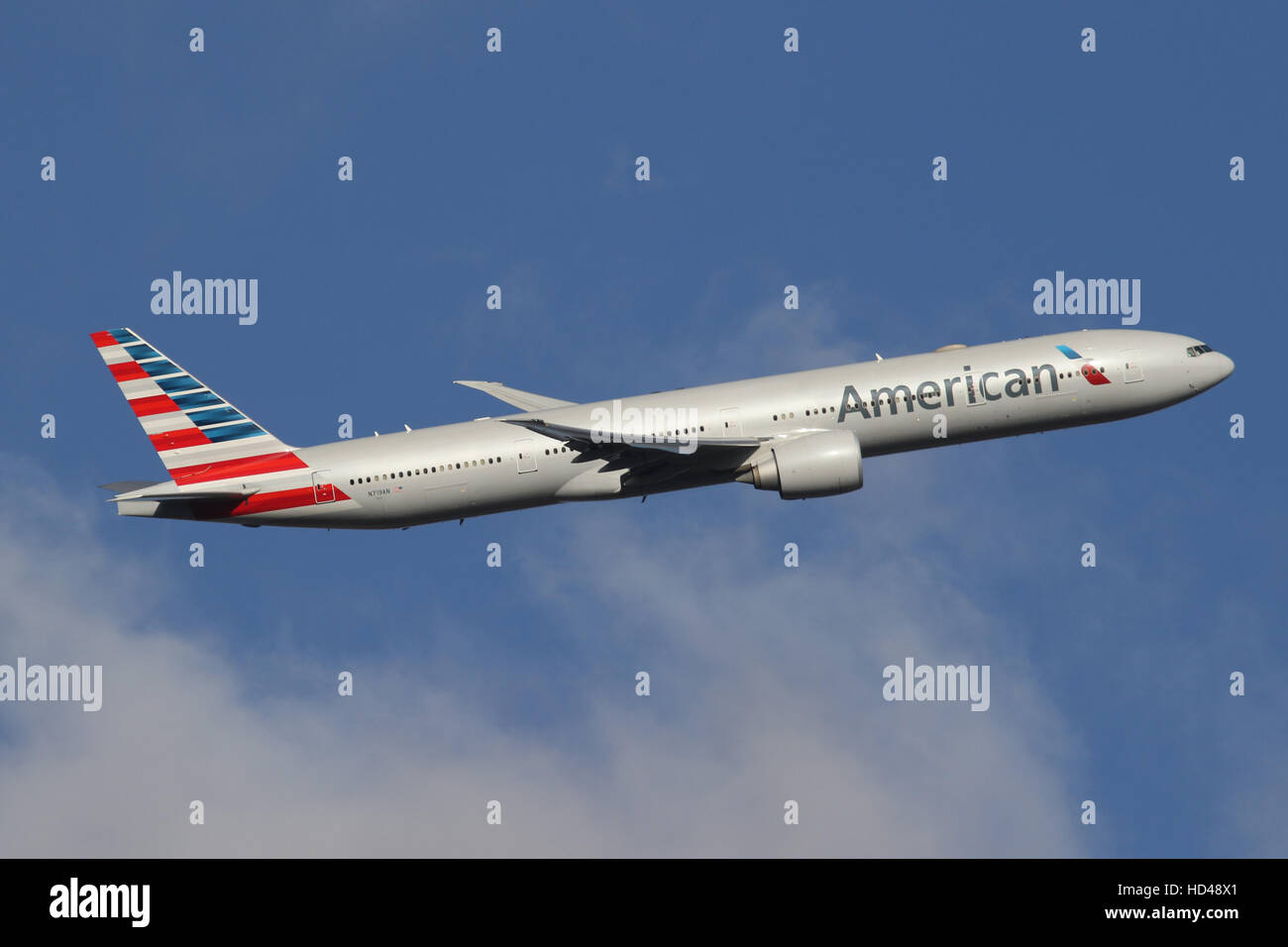 American 777 hi-res stock photography and images - Alamy