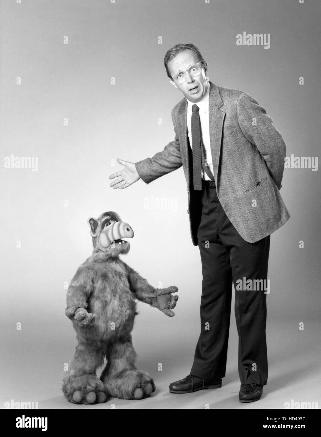 ALF, (from left): Alf, Max Wright, 1986-90. © Alien Productions ...