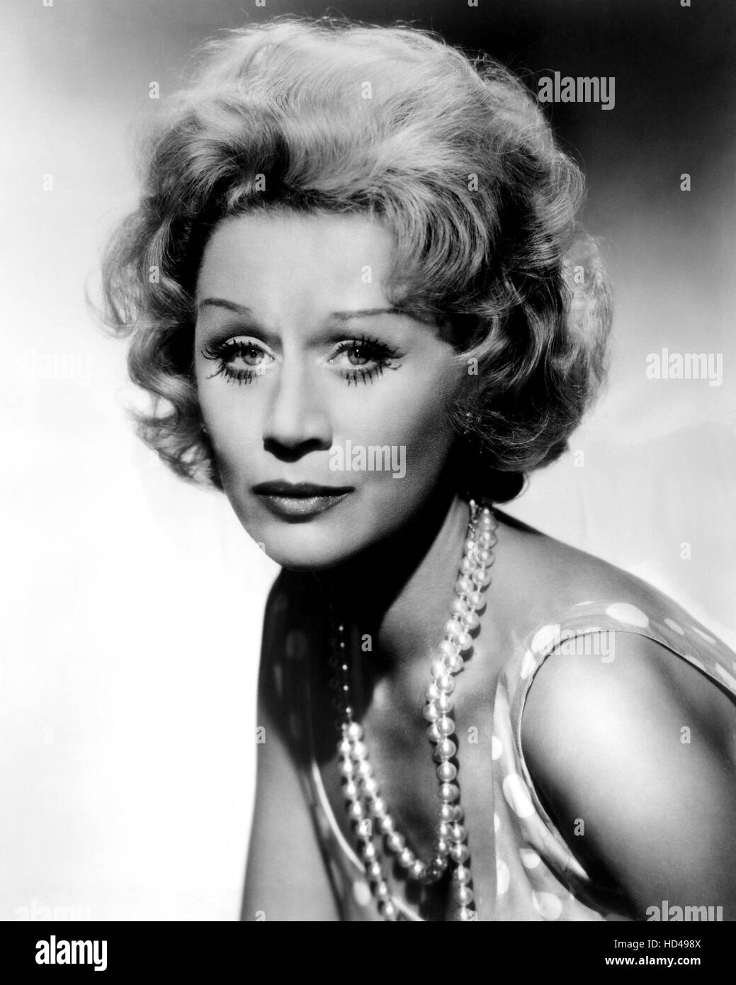 ALFRED HITCHCOCK PRESENTS, Margaret Leighton, 'Tea Time,' (aired July 5 ...