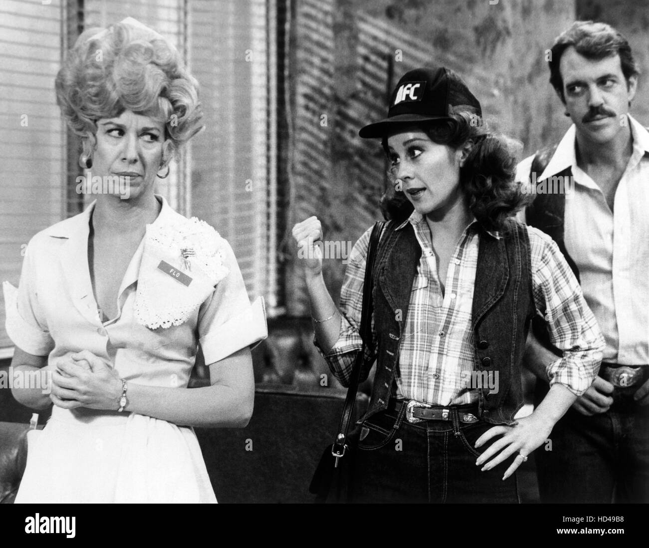 ALICE, from left: Polly Holliday, Sherry Jackson, Michael Macrae in ...