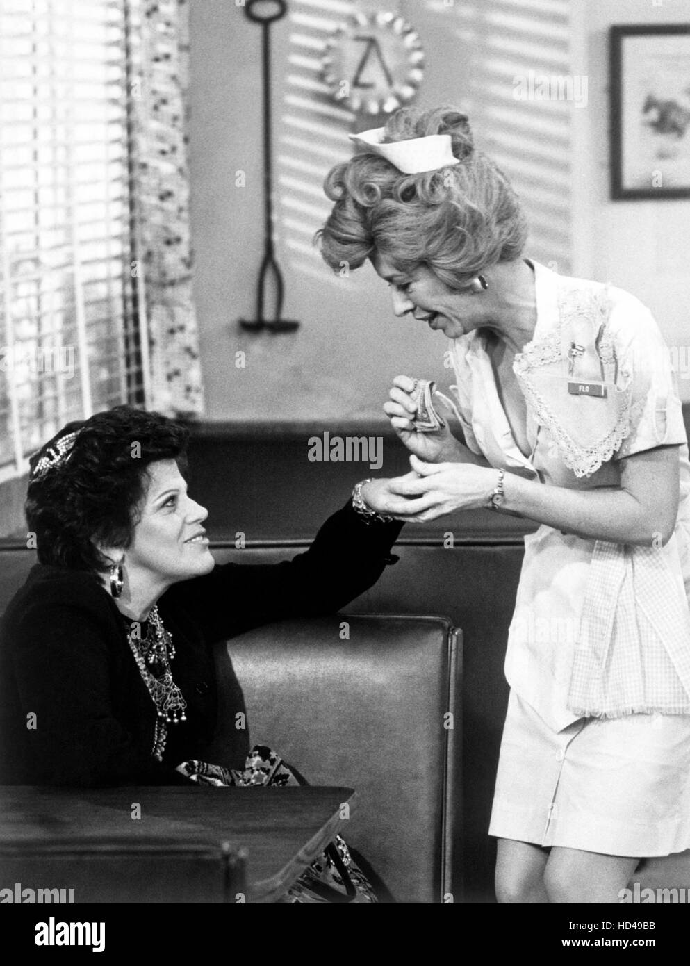 ALICE, from left: Kaye Ballard, Polly Holliday in 'The Hex' (Season 1 ...