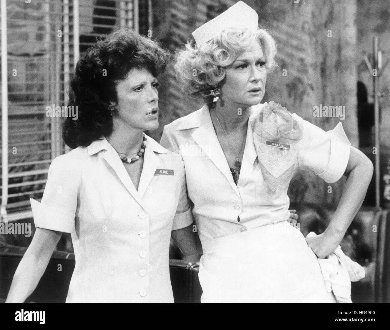 ALICE, from left: Linda Lavin, Diane Ladd in 'Here Comes Alice ...