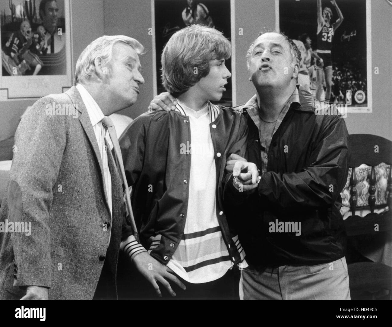 ALICE, from left: Dave Madden, Philip McKeon, Vic Tayback in 'Alice ...