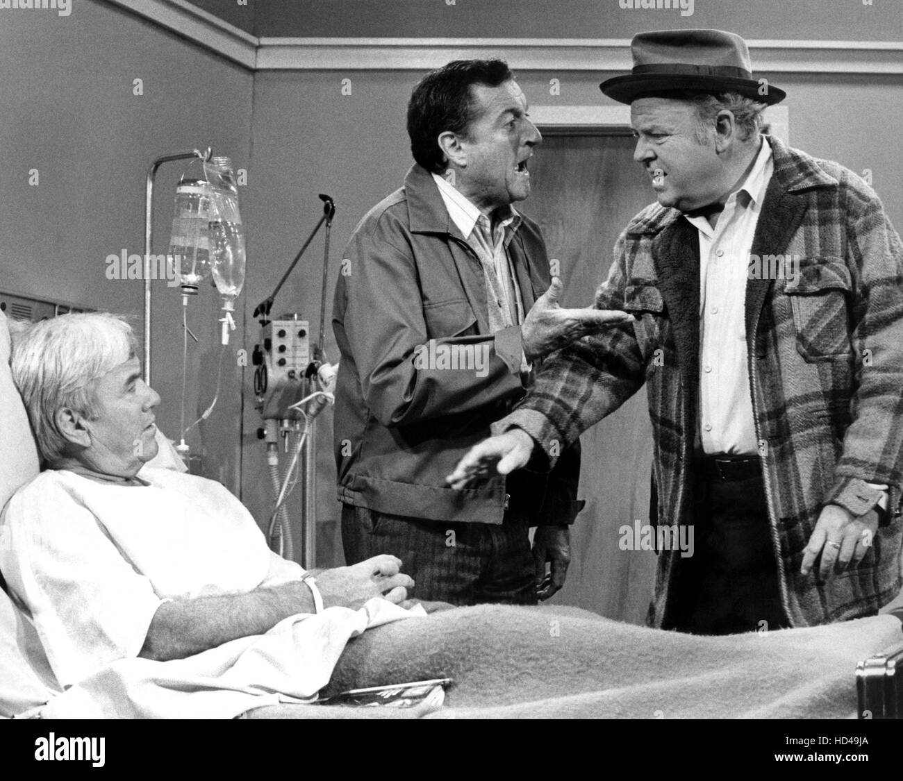 ALL IN THE FAMILY, from left: Frank Maxwell, Jason Wingreen, Carroll O ...