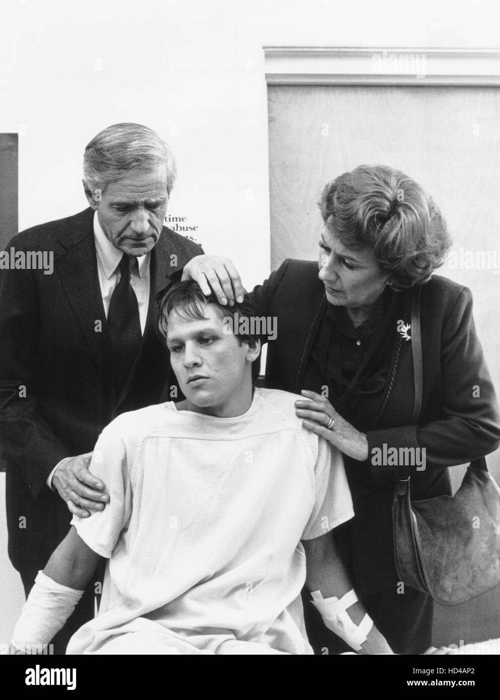 ANGEL DUSTED, (from left): Arthur Hill, John Putch, Jean Stapleton ...