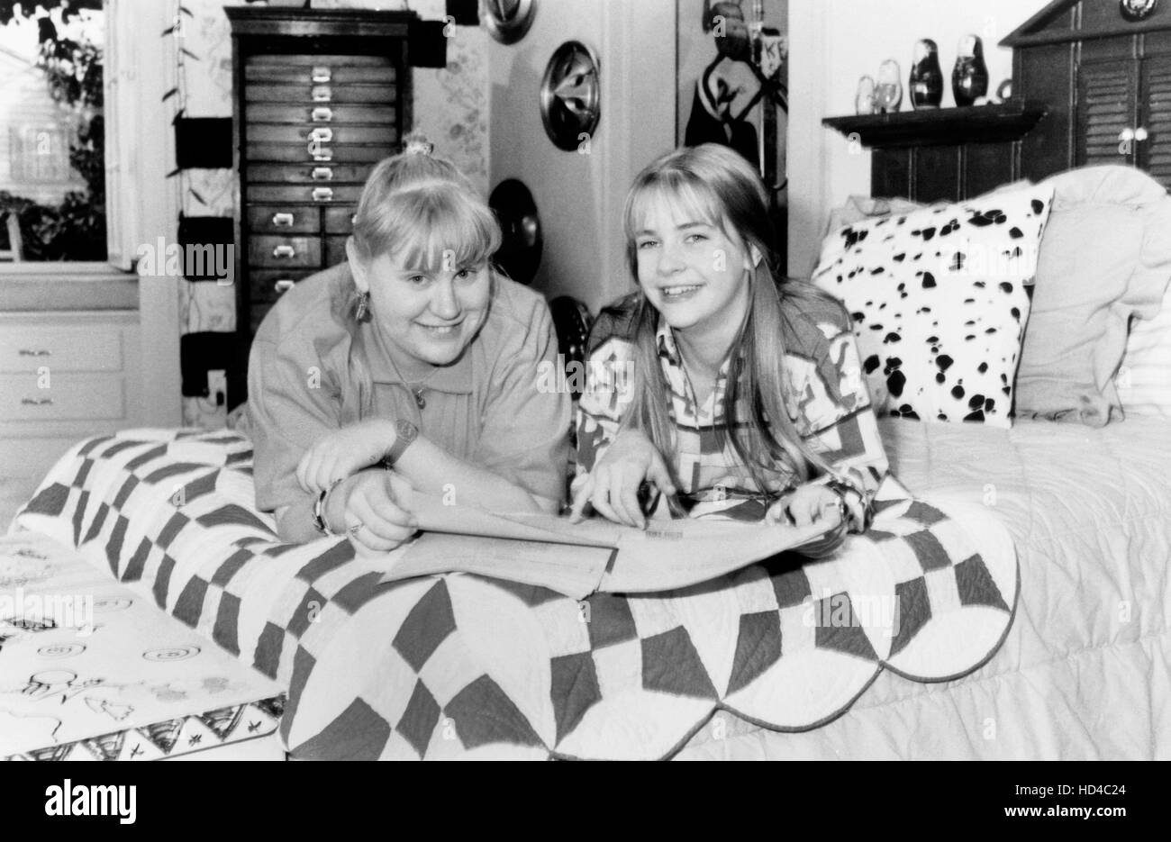 CLARISSA EXPLAINS IT ALL, writer and fan Jennifer Morris, Melissa Joan ...