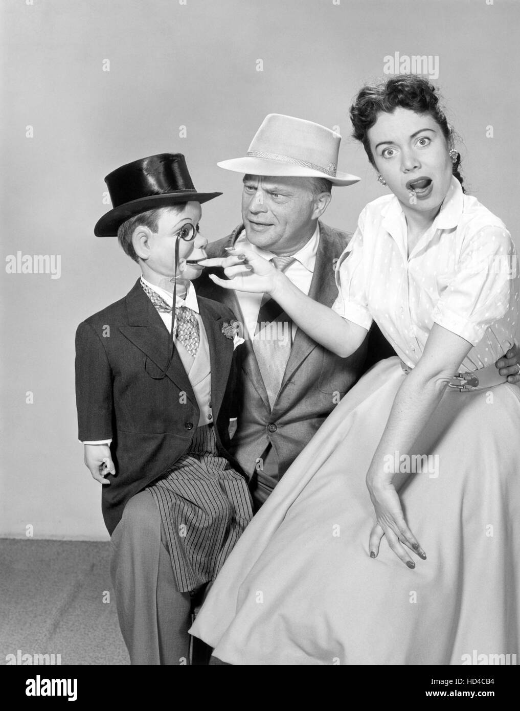 THE COLGATE COMEDY HOUR, from left: Charlie McCarthy, Edgar Bergen, Sue ...