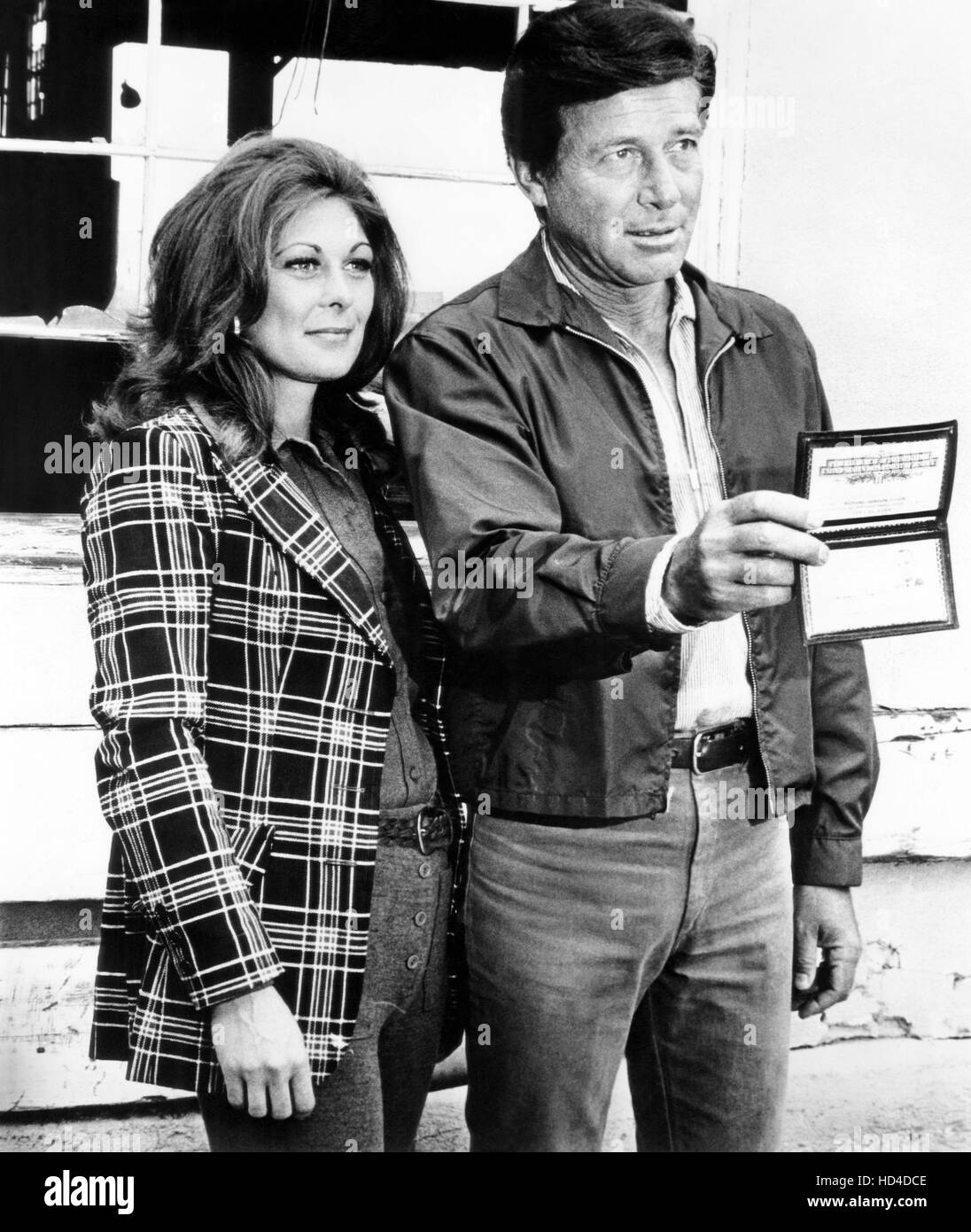THE F.B.I., (from left): Betty Anne Rees, Efrem Zimbalist Jr., 'Escape ...