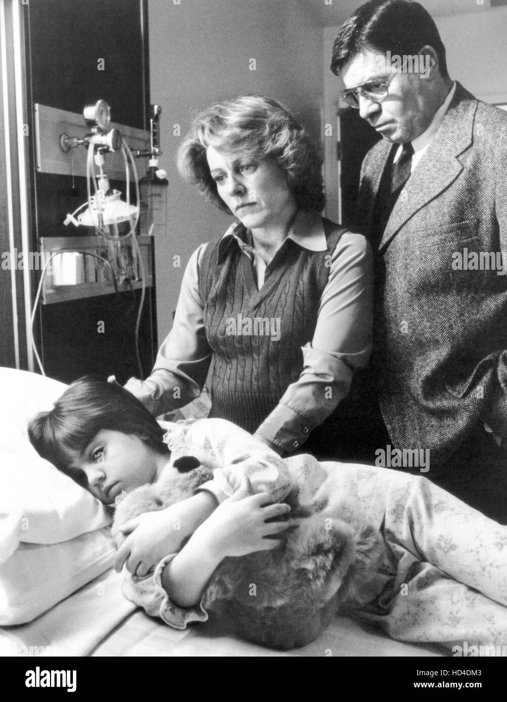 FIGHT FOR LIFE, l-r: Jaclyn Bernstein, Patty Duke, Jerry Lewis, 1987 ...