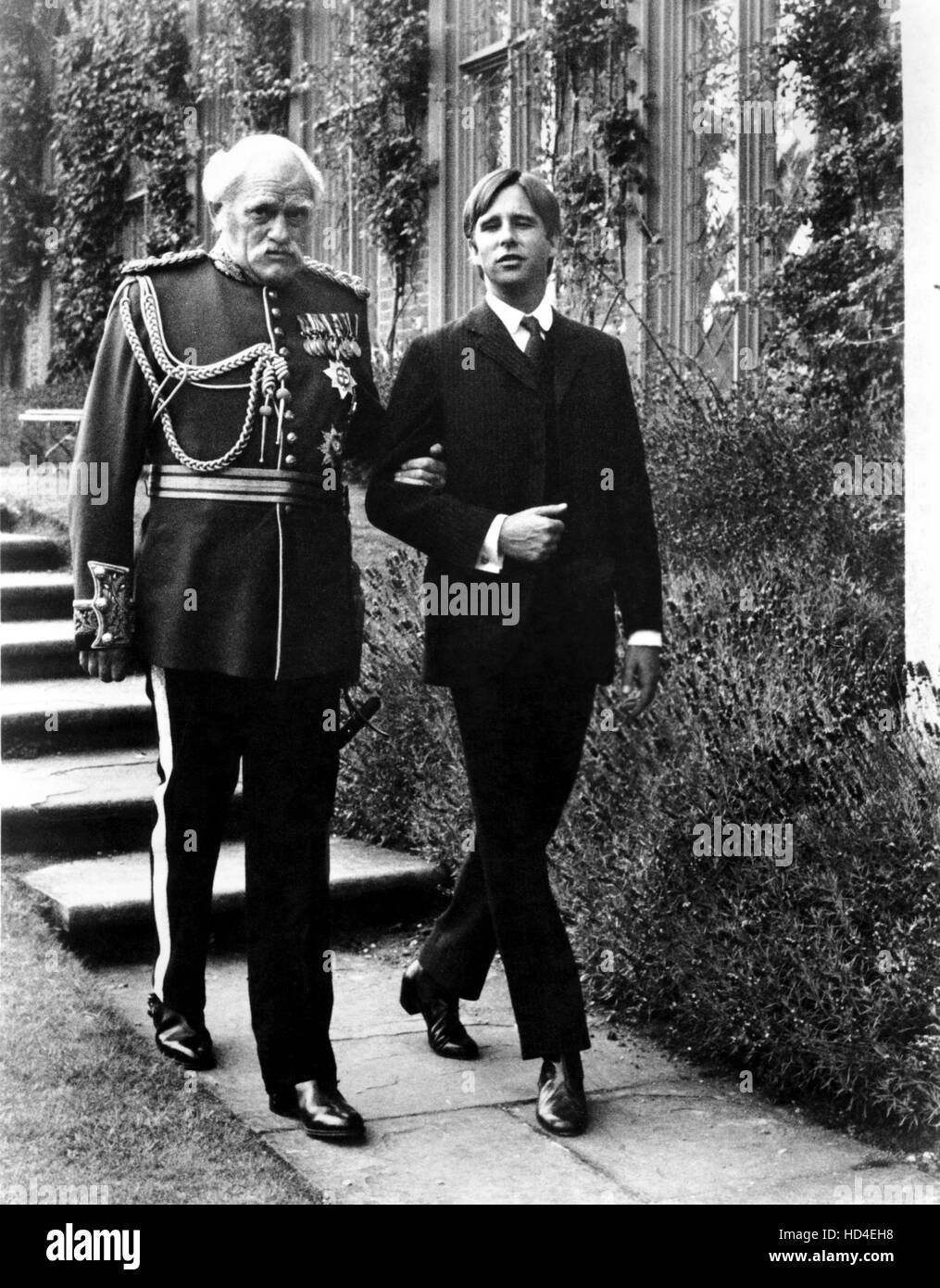 THE FOUR FEATHERS, Harry Andrews, Beau Bridges, 1978, © NBC/courtesy ...