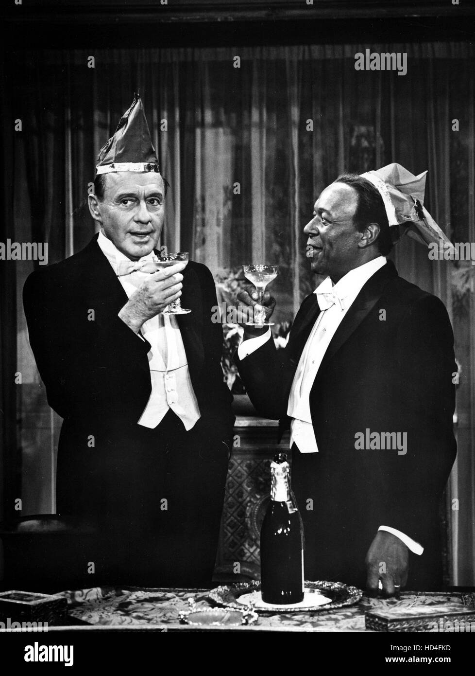 THE JACK BENNY PROGRAM, Jack Benny, Eddie 'Rochester' Anderson, 1950-1965, 1961 episode Stock ...