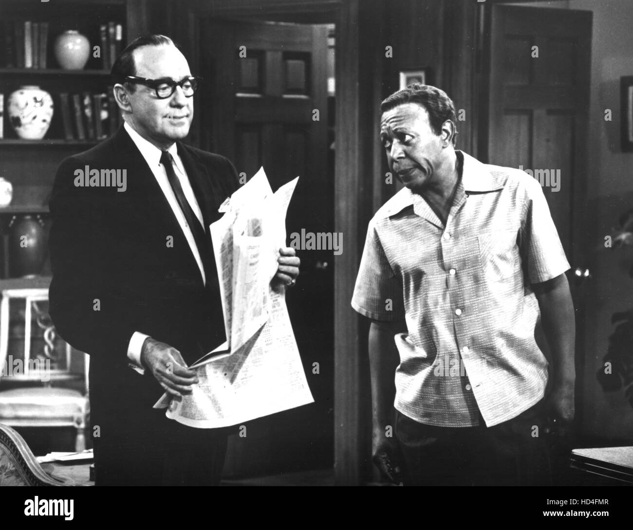THE JACK BENNY PROGRAM, Jack Benny, Eddie "Rochester" Anderson, 1950-1965 [1963 episode] Stock ...